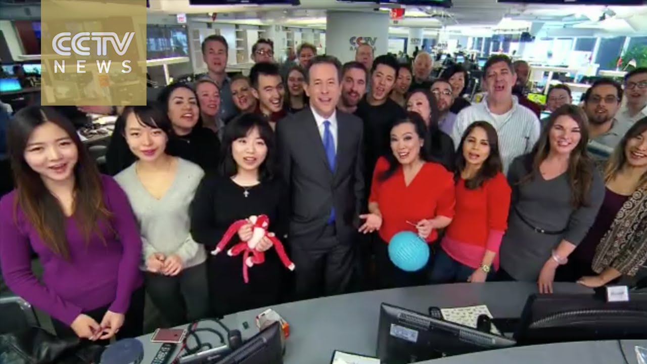 CCTV NEWS anchors bring you New Year greetings - YouTube