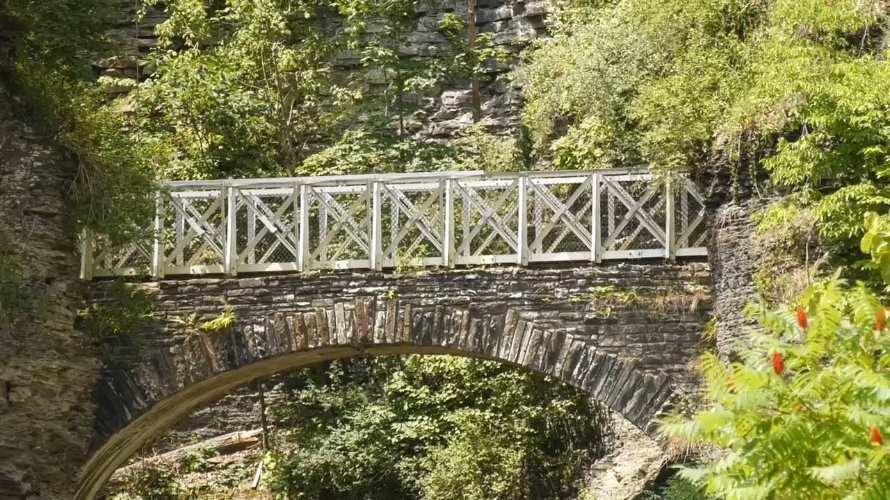 Sentry Bridge at Watkins Glen to be replaced - YouTube