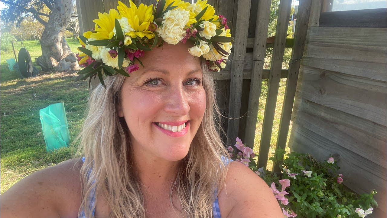 How To Make A Spring Flower Crown | Flower Headpiece | Spring Is Here 🌸 ...