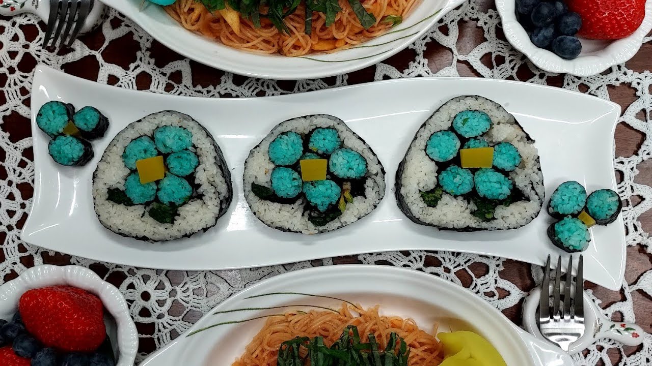 #꽃김밥#비빔국수#homemade meal 2#Korean Flower Kimbap#spicy noodls - YouTube