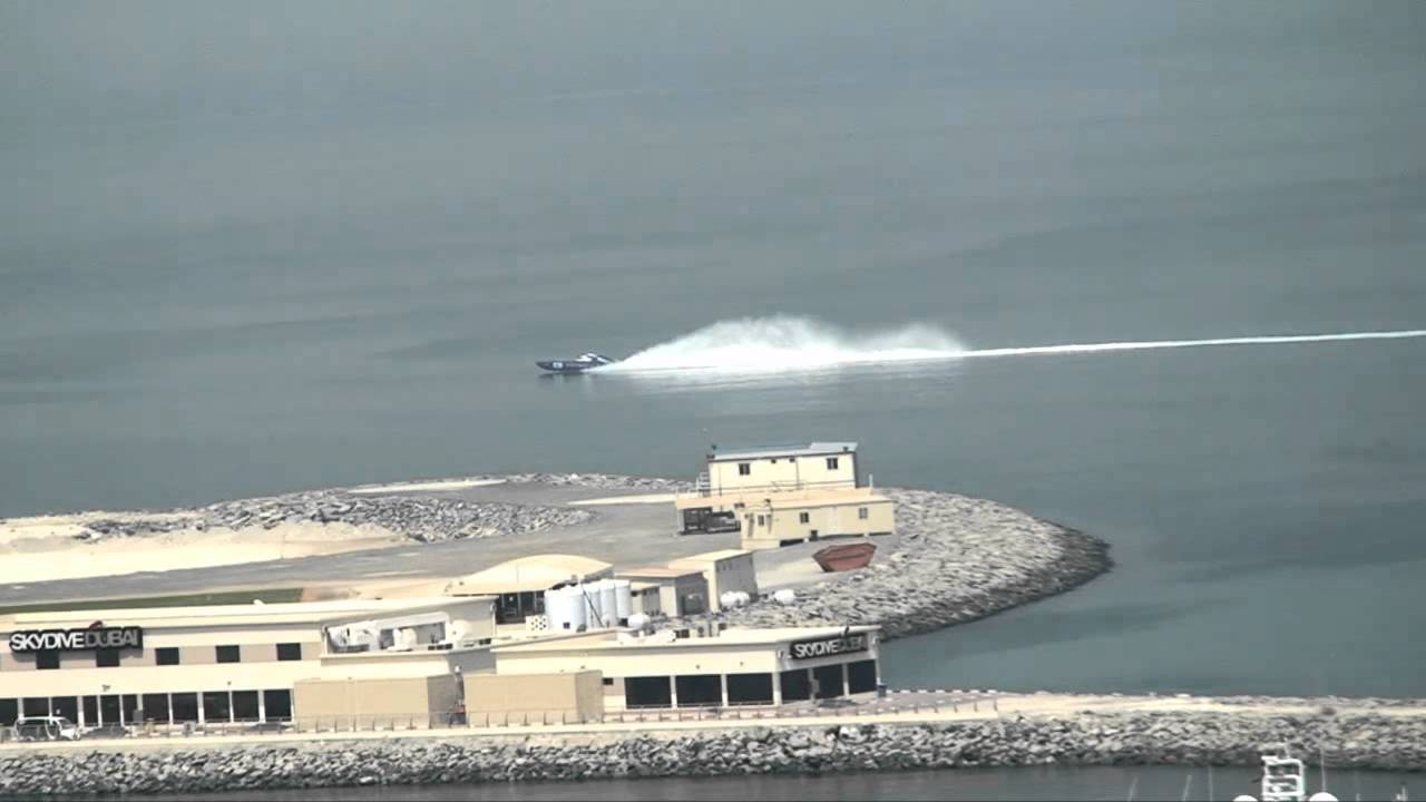 Victory Team - 3 Victory Class 1 Speedboat - Big Jump - YouTube