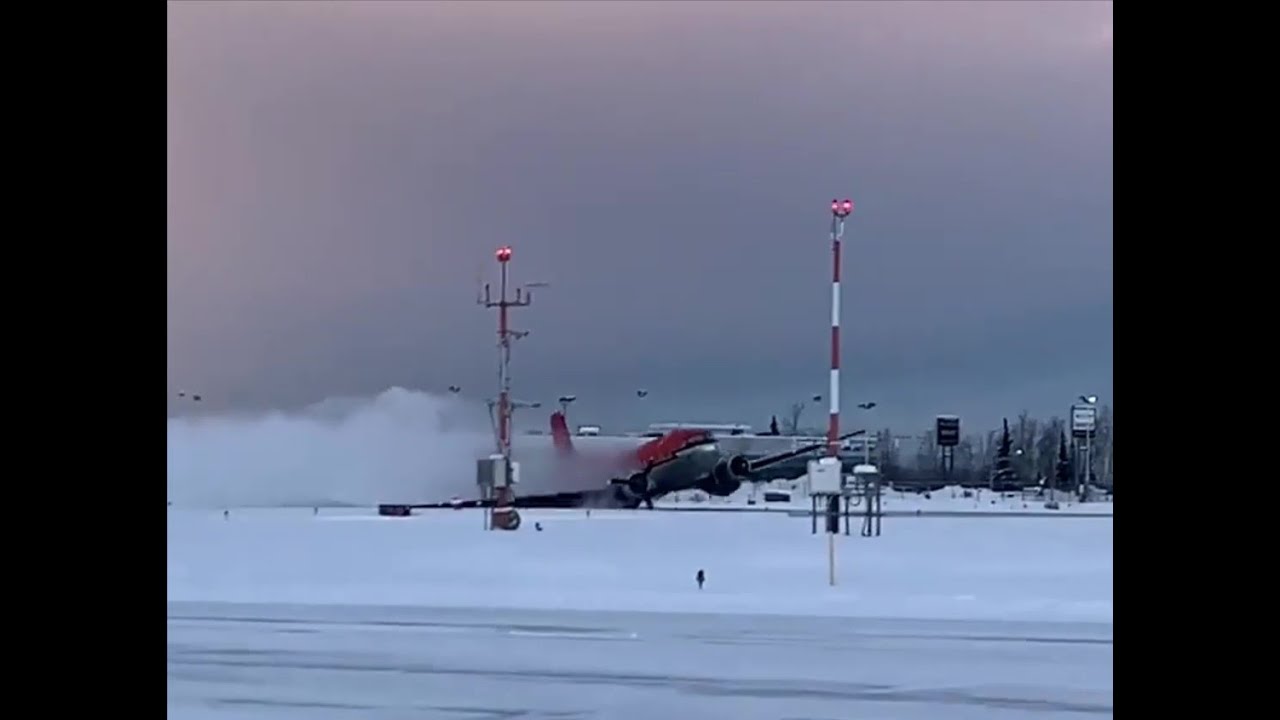 DC3 “Crash" landing - Merrill Field - Anchorage Alaska - Wheels up DC-3 ...