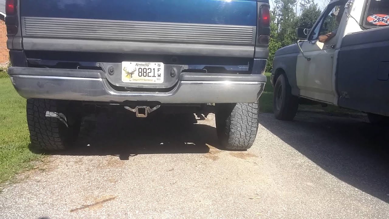 Glass pack V.S straight pipe - YouTube