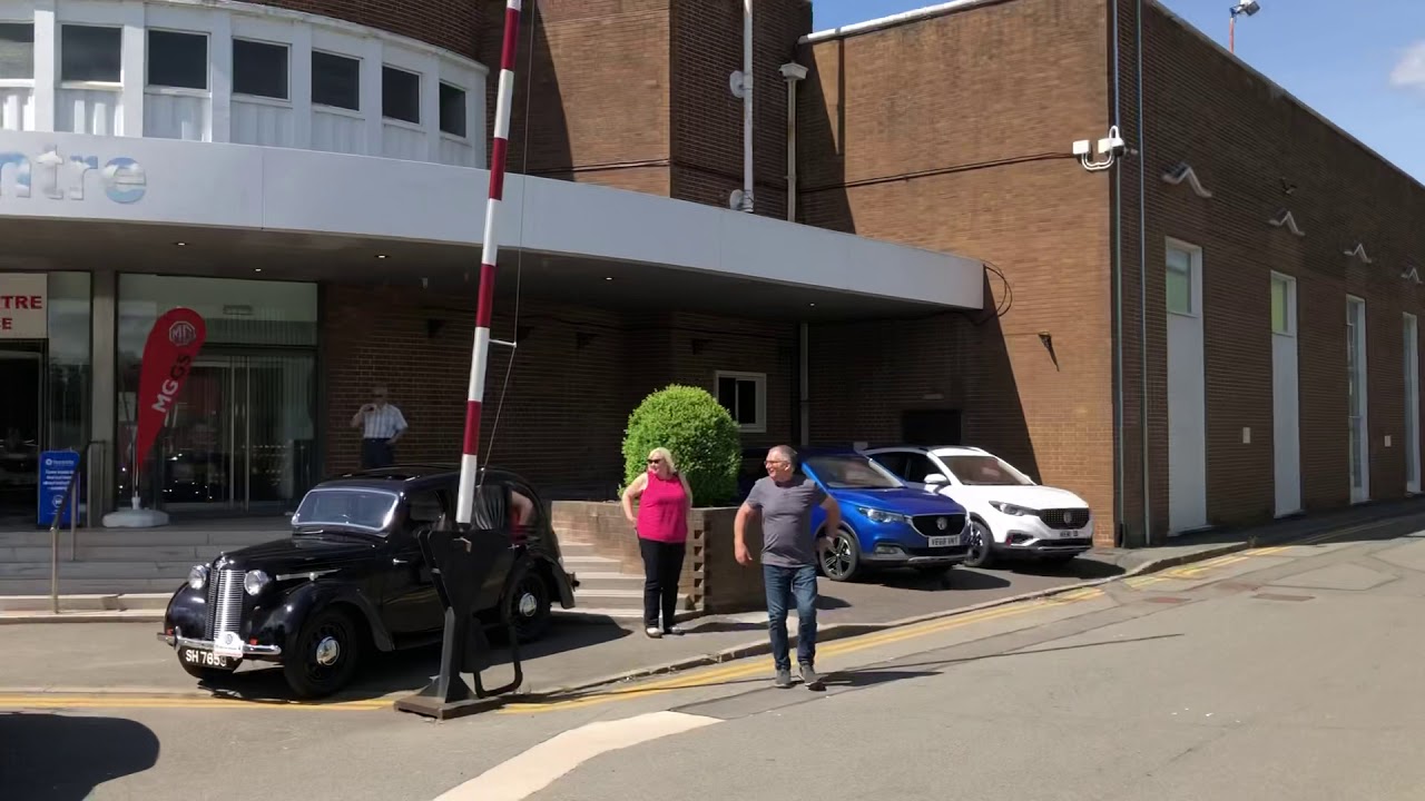 Classic Austin’s at MG Rover Longbridge - YouTube