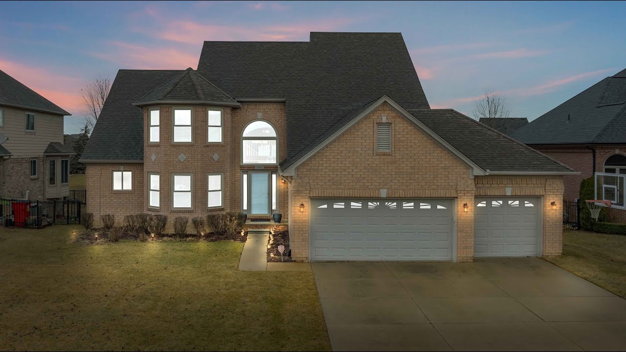 50442 Nesting Ridge Macomb MI 48044 - 3D Tour - YouTube