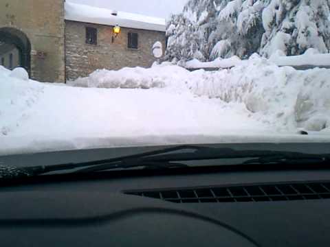 Duster Snow Neve Arcevia - YouTube