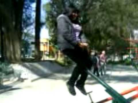 laura..smee..lilii iii mee en eL parqeee - YouTube