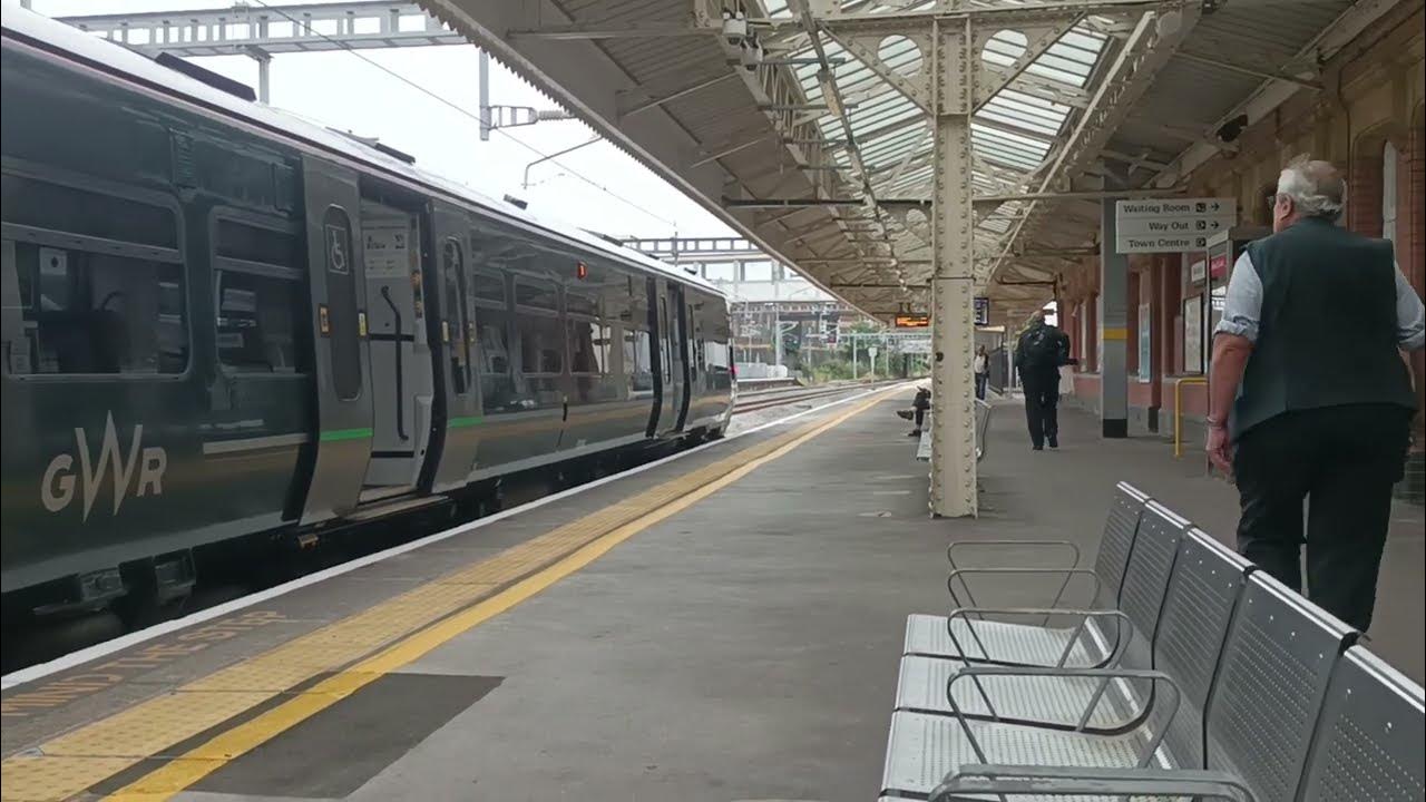 GREAT WEST RAIL STATION| ENGLAND! - YouTube