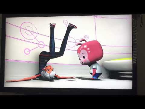 Monster vs Aliens Ginormica Vacuum Butt Stuck