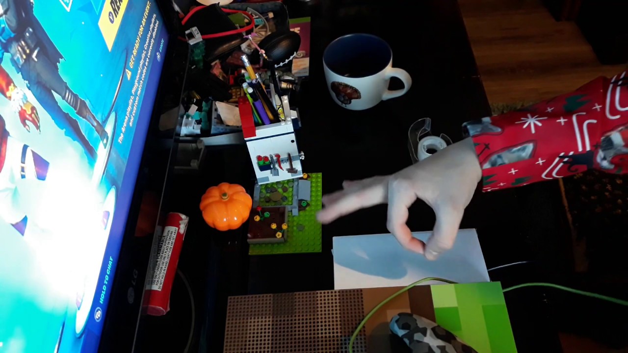 Bad present wrapping - YouTube