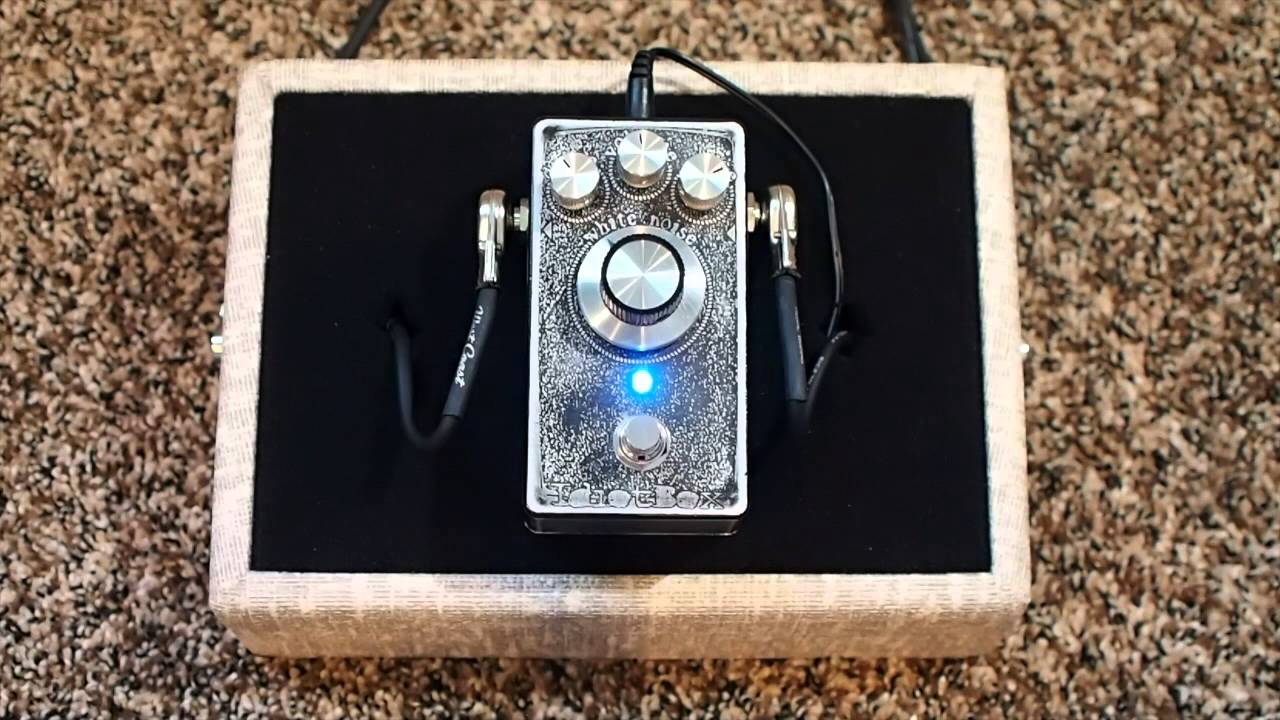 IdiotBox Effects Static Fuzz - YouTube
