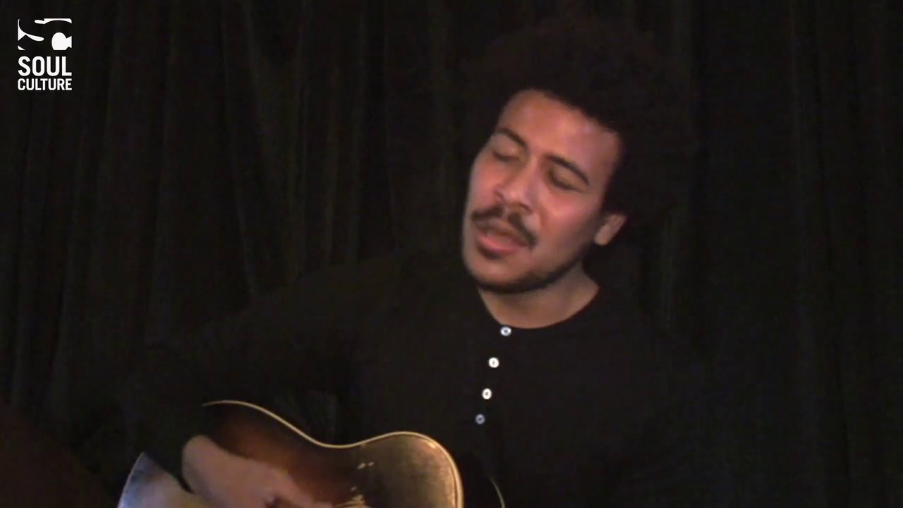 Liam Bailey - I Belong (Acoustic Performance) | SoulCulture.com - YouTube
