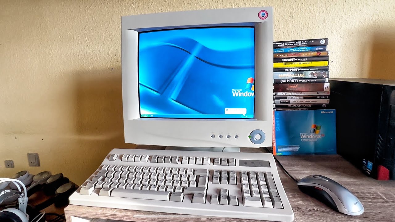 CRT Monitor Degauss In Slow Motion - YouTube