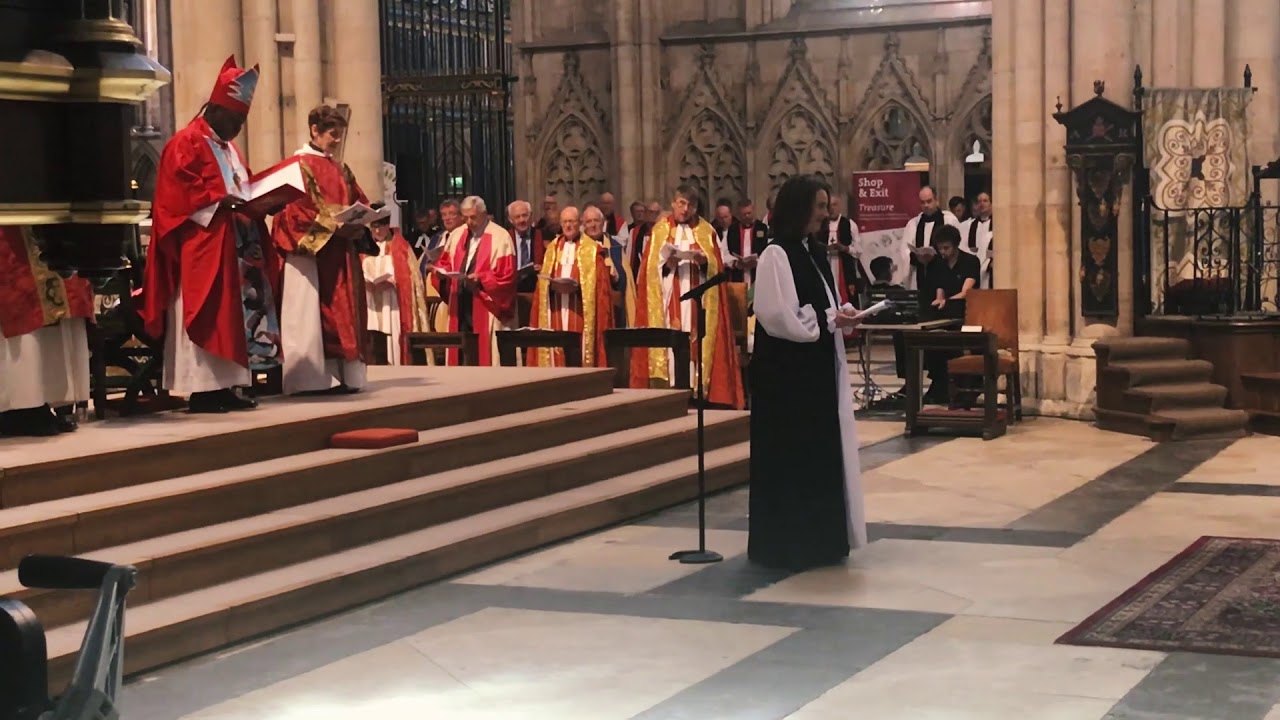 Consecration of Rt Rev. Dr Jill Duff - York Minster highlights - YouTube