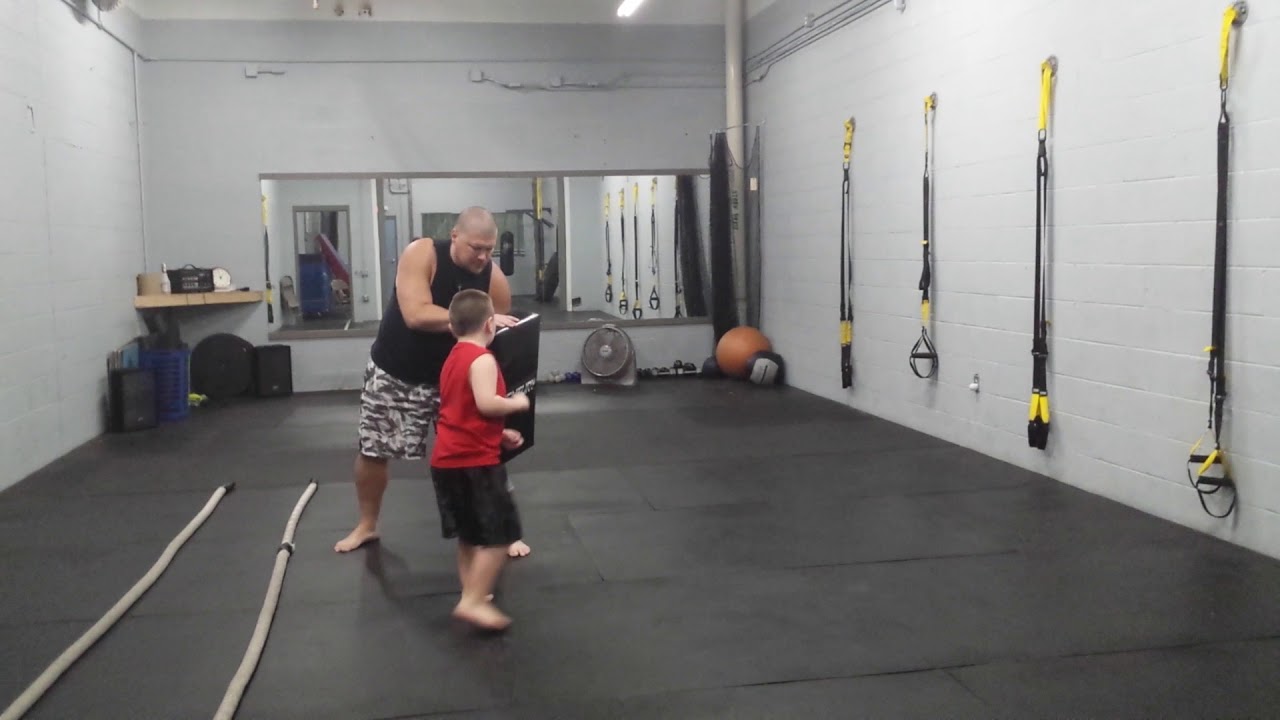 Brody working out (7 yrs old) - YouTube