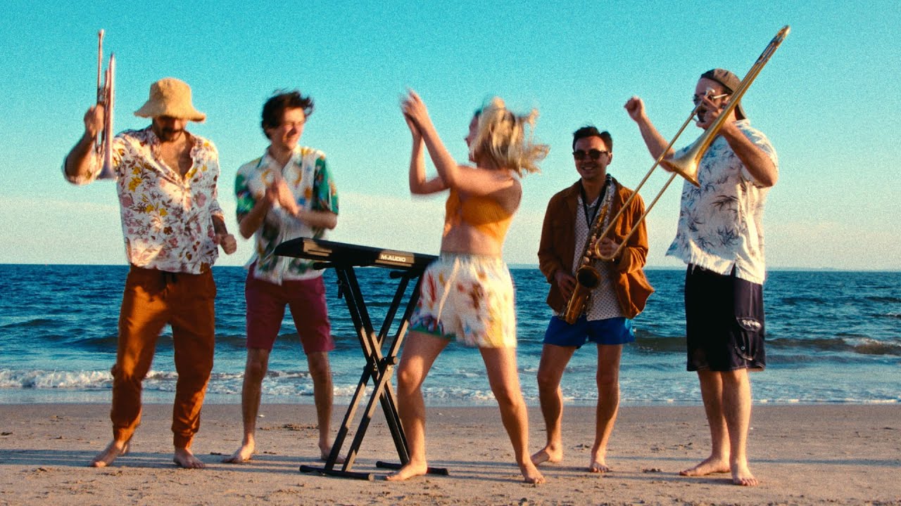 Mysa - Karma (Official Video) - YouTube