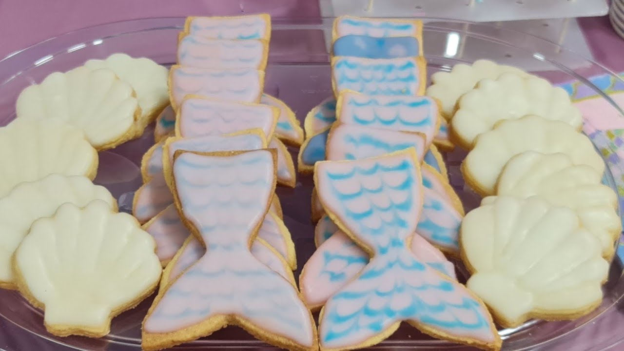 Gumawa ako Mermaid Tail Cookies Royal Icing Decorations ! madali lang ...