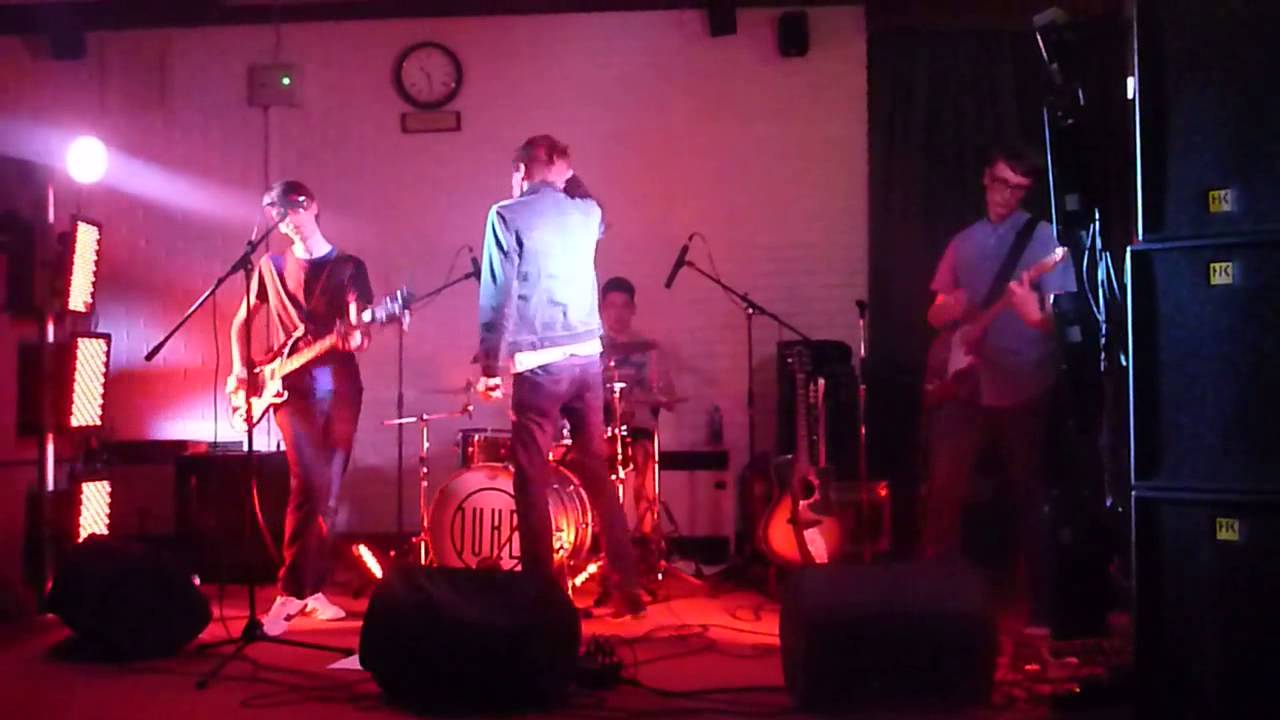 Juke - Pins And Needles - YouTube