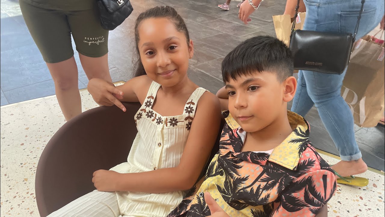 La cafea cu mama si tata Neata Prietenii - YouTube