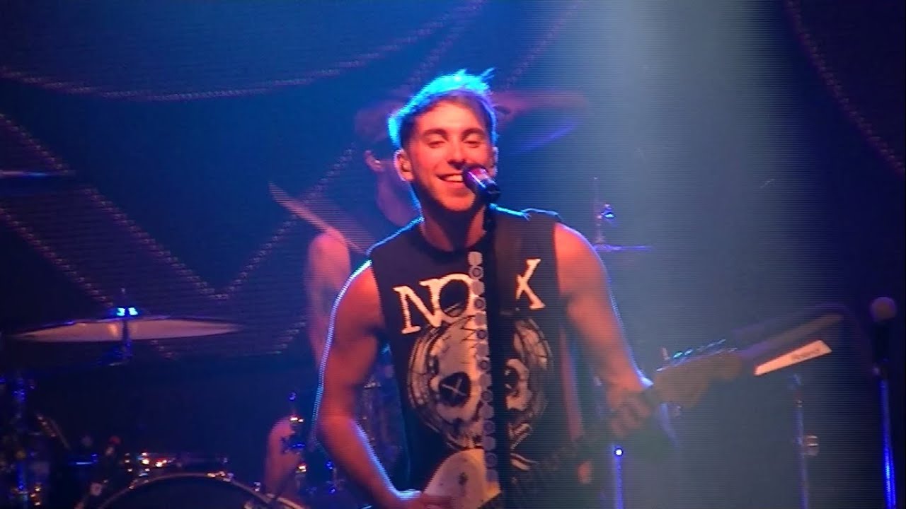 Lost In Stereo - All Time Low Live @ Groove, Buenos Aires - YouTube