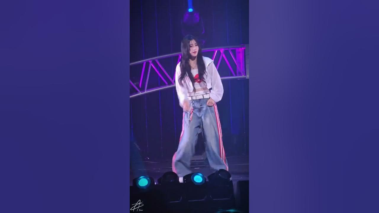240914 tripleS EVOLution invincible - Yooyeon fancam 직캠 Japan Showcase - YouTube