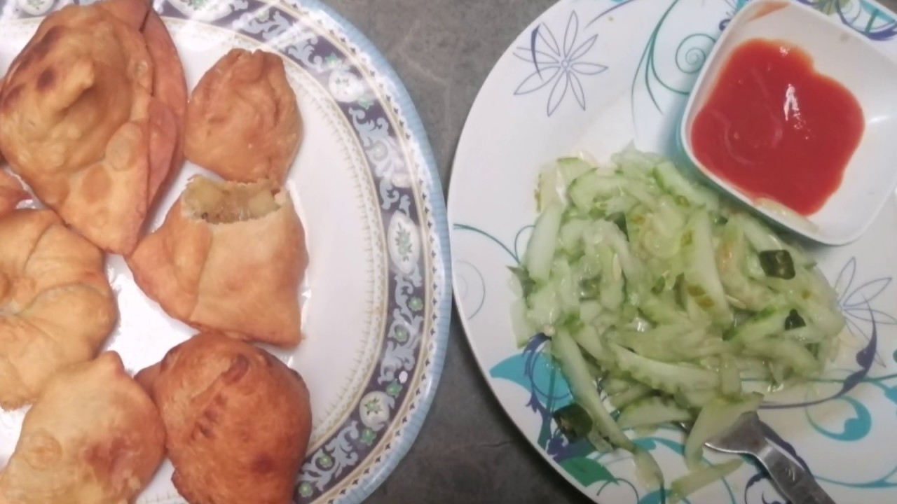 আটা/ময়দা দিয়ে সিংগারা তৈরি করার পদ্ধতি। How to make singra! - YouTube