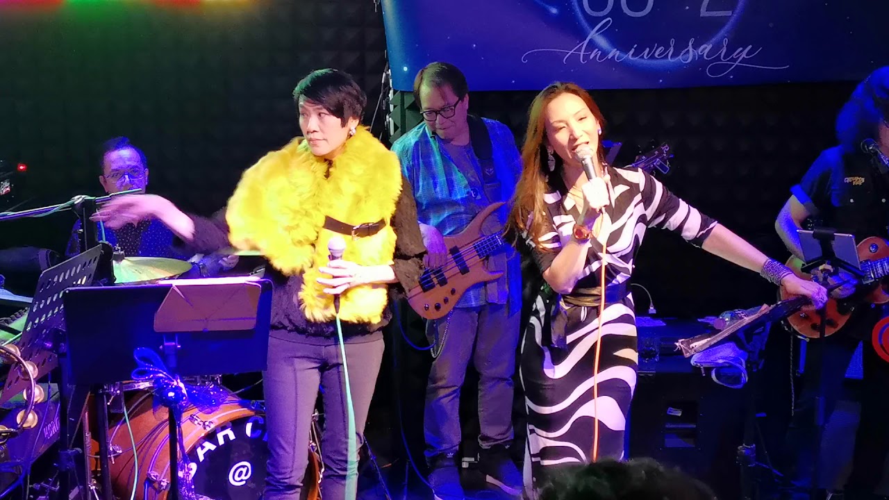 Zita & Tracy @BARCITY 38+2 Anniversary 2020/1/10 - YouTube