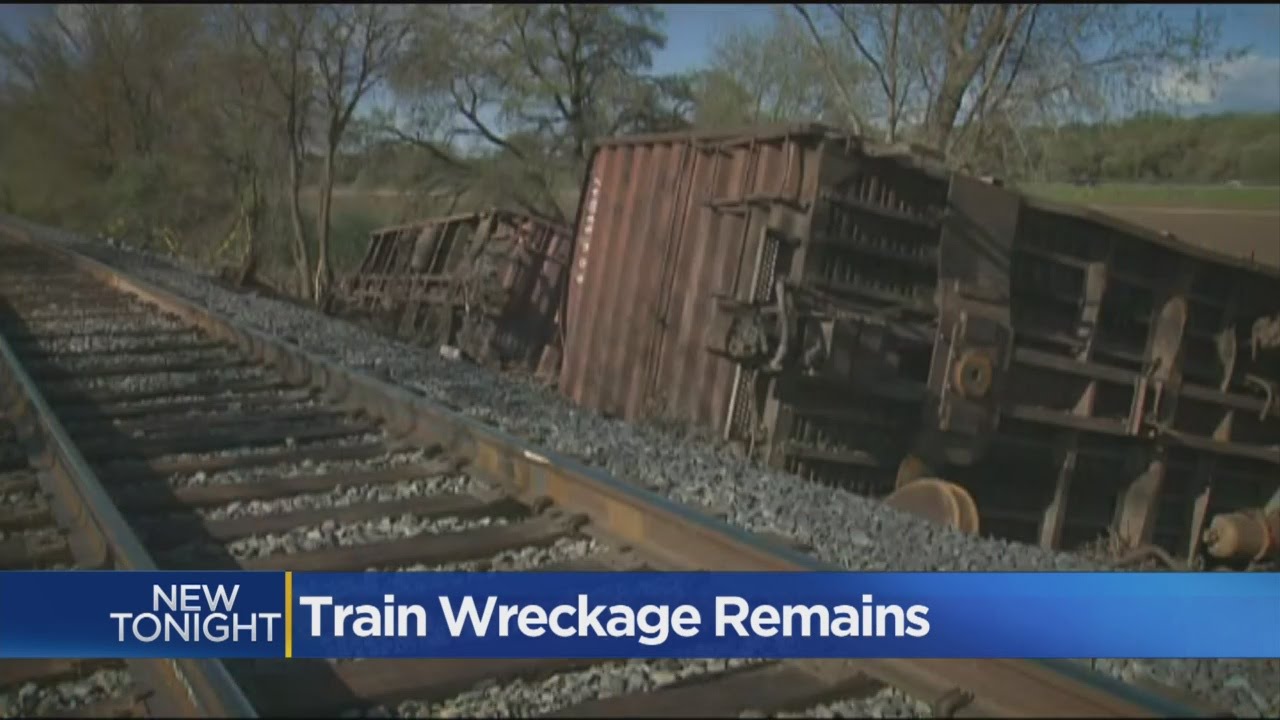 Nearly 6 Weeks Later Derailed Train Near Elk Grove Hasn t Been Moved nearly-6-weeks-later-derailed-train-near-elk-grove-hasn-t-been-moved