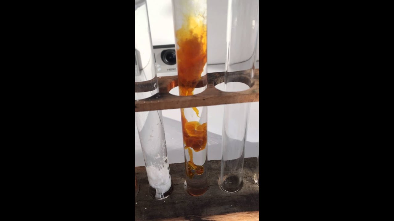 Les jardins chimiques : chlorure de fer III - YouTube