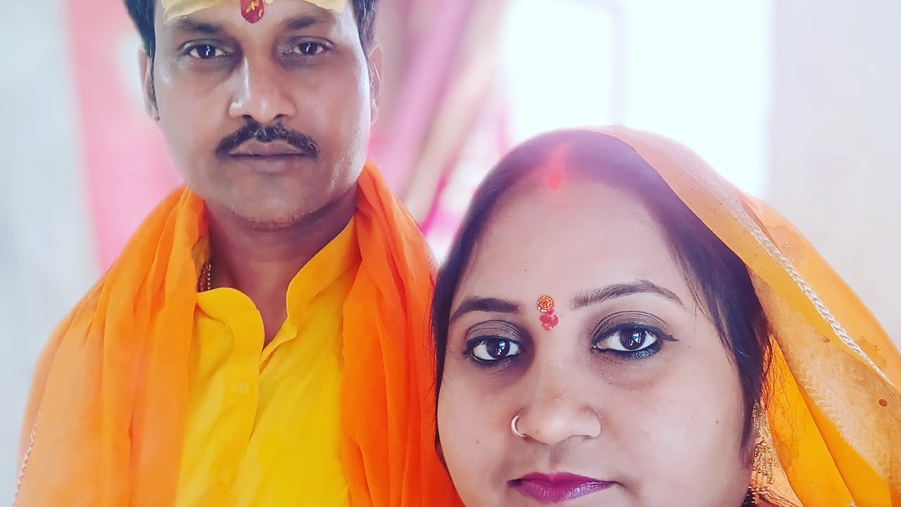 Suman Gupta official 99 is live मेरे लाइव वीडियो मैं जो चाहिए दोस्तों ...