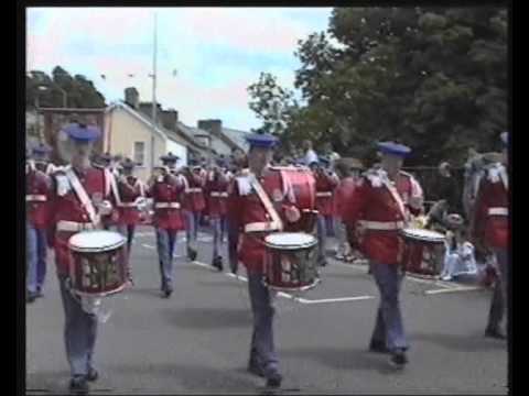 Red Hand Defenders SFLFB 1993 - YouTube
