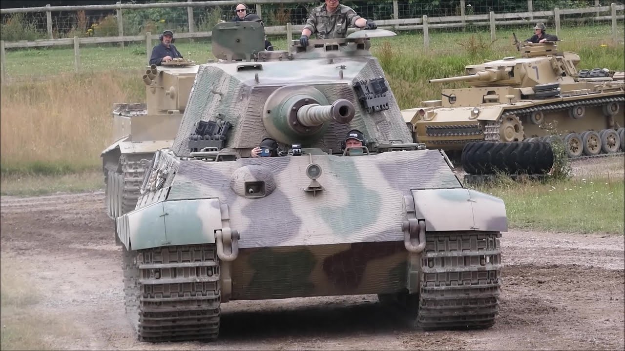 King Tiger, Tiger I, and Panzer III running together at TANKFEST 2025 ...
