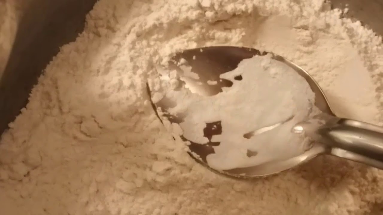 Yanicle con bacalao/ spanish dumplings with cod - YouTube