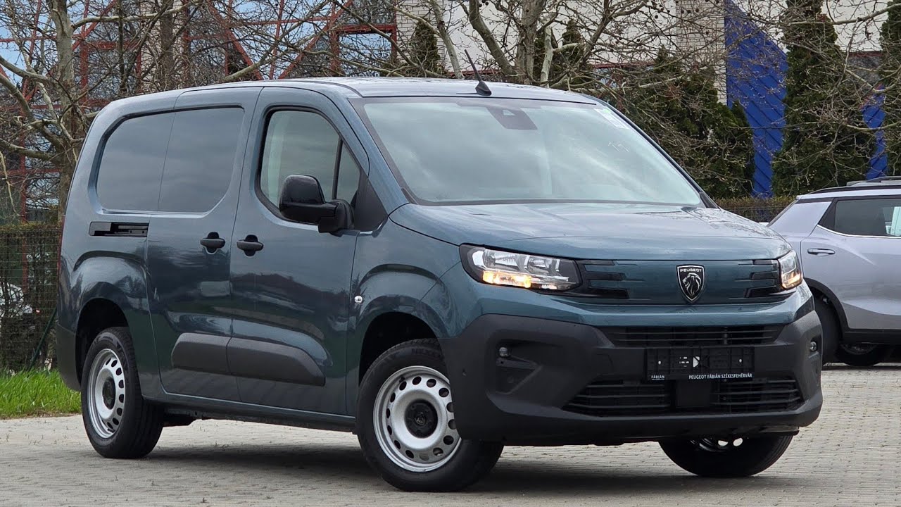 Peugeot Partner L2 1.5 BlueHDi 130 Libeccio Blue - YouTube