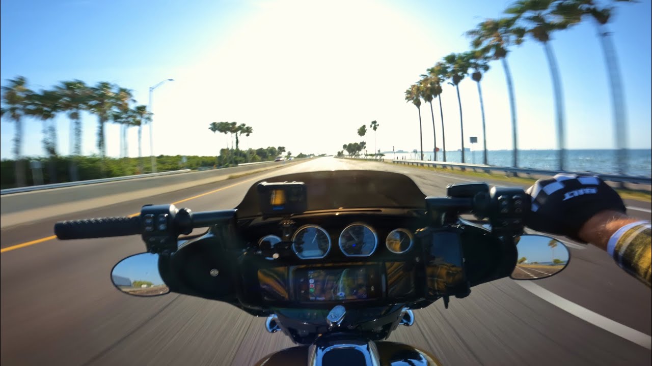 Work Commute on Harley Motorcycle - YouTube