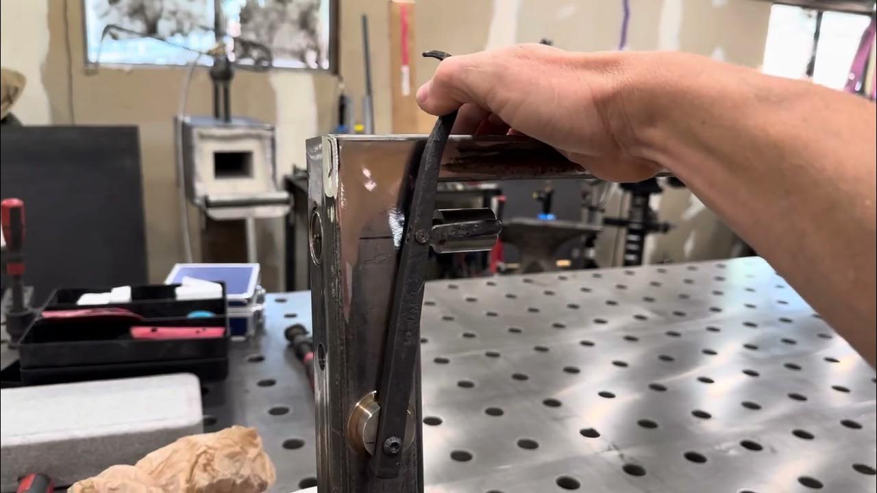 Gate spring latch mechanism. Stainless / brass dry bearing - YouTube