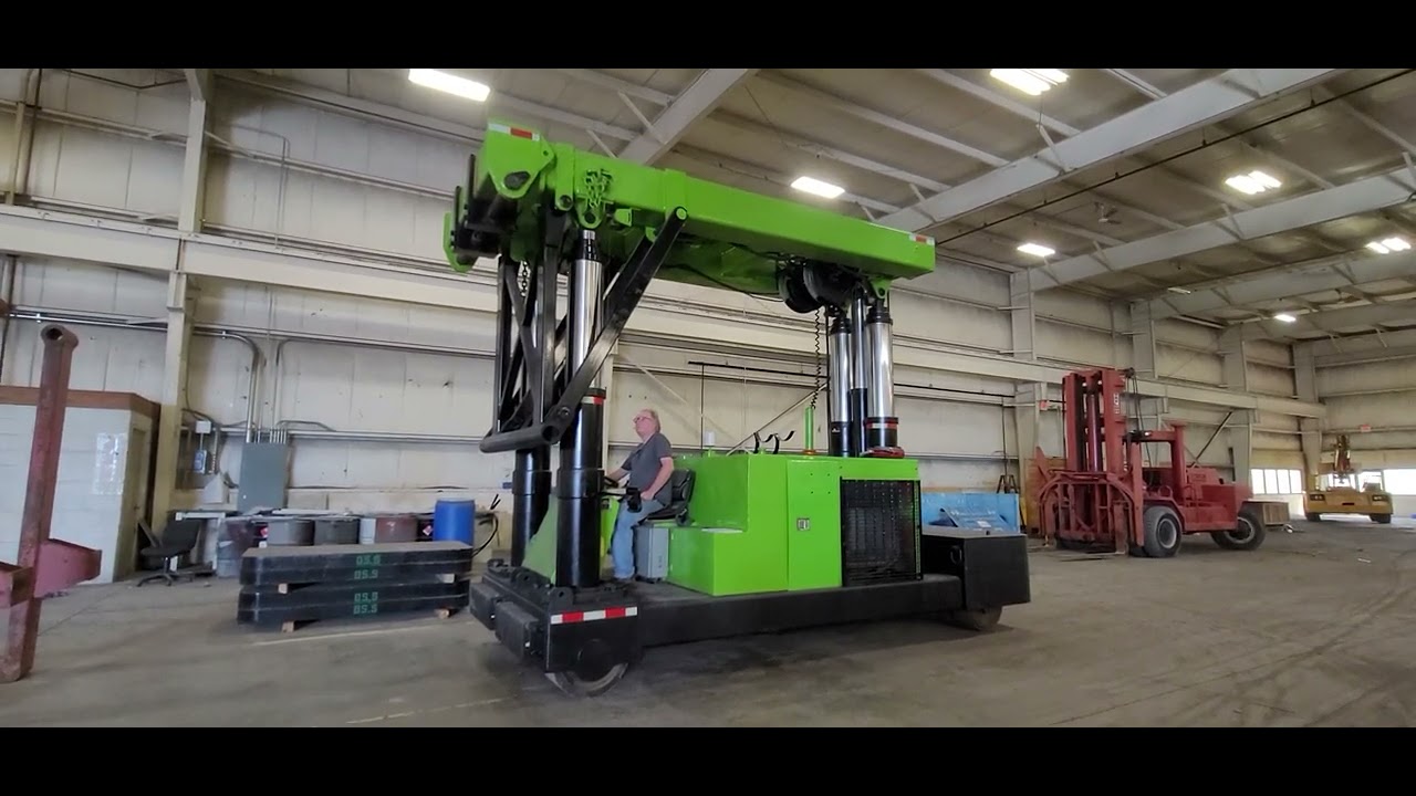 Riggers Manufacturing Tri-Lifter - YouTube