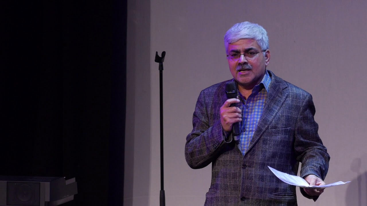 Mark Silcox: Fast Fringe - YouTube