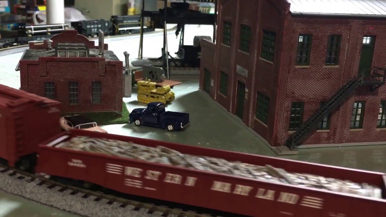 NYC Alco RS32 #8036 wired for DCC - YouTube