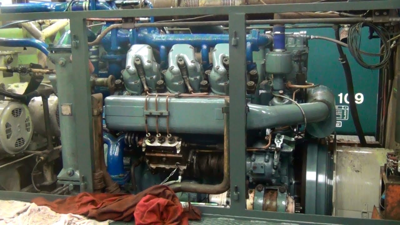 D9537 First Engine Start - 07th June 2014 - YouTube