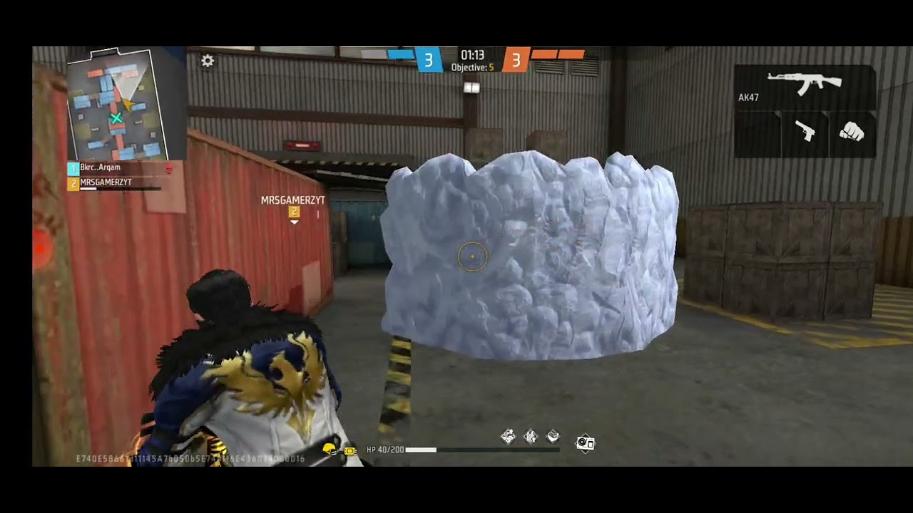 PLAYING FREE FIRE 10 KILL FF FIRST VIDEO - YouTube