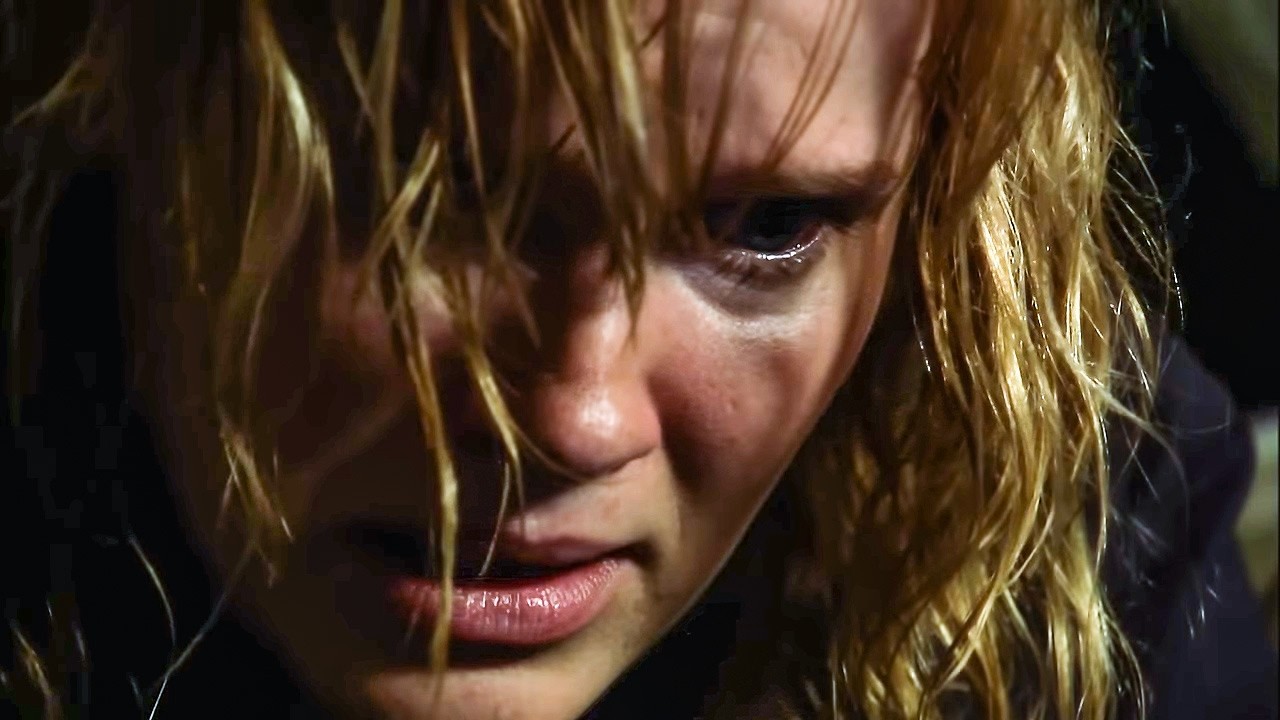 Something Evil Comes (Thriller, Action) Le danger frappe à huis clos ...