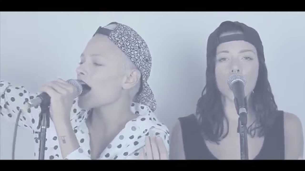 Le Donatella - LOVE ME LIKE YOU DO (Ellie Goulding) - YouTube