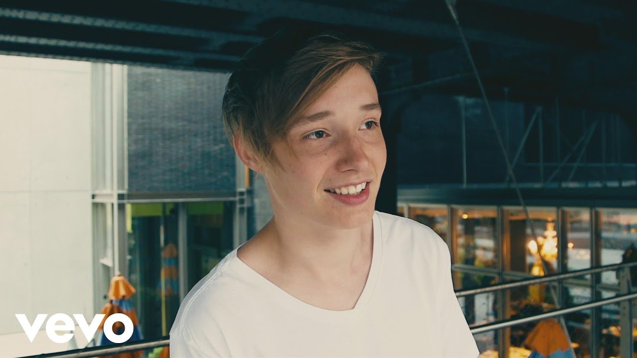 Isac Elliot - Isac Elliot's Year Part 1 - YouTube
