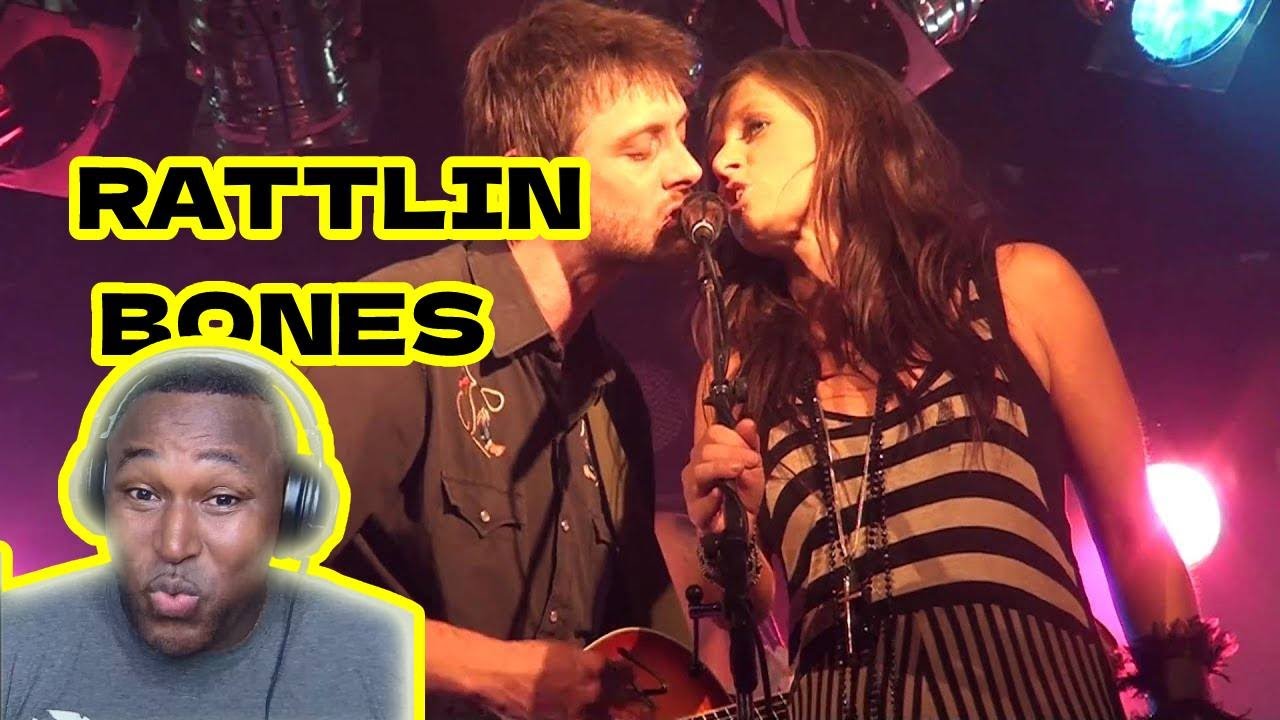 Kasey Chambers & Shane Nicholson - Rattling Bones (Live) - YouTube