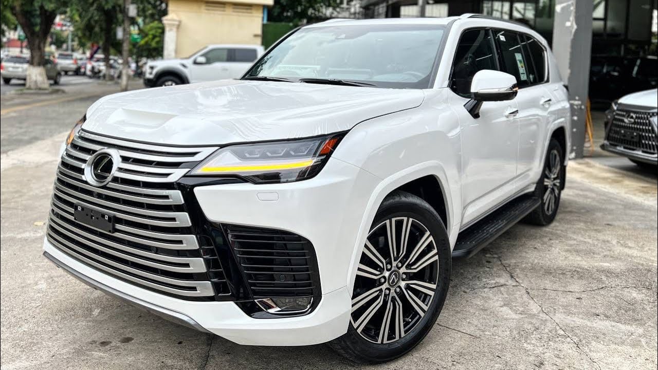 All-new 2022 Lexus White color | Toyota Lexus LX600 3.5L 2022 SUV 4WD ...