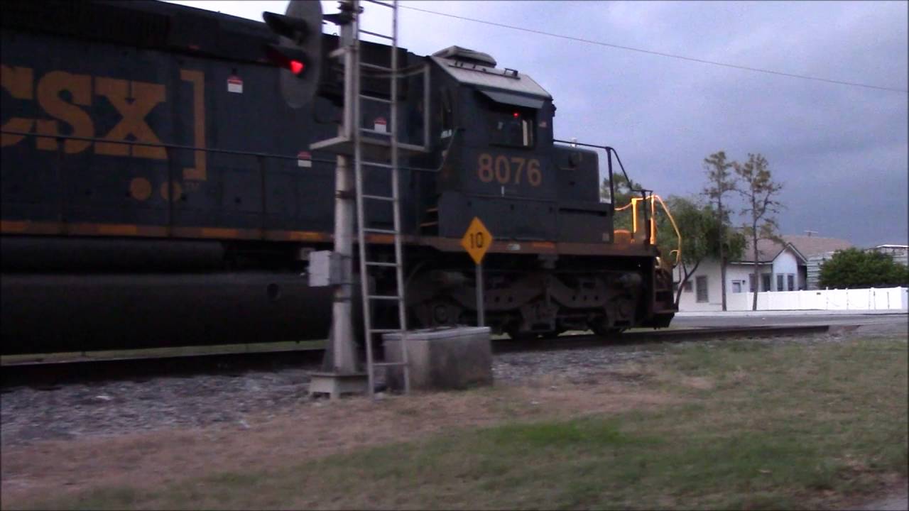 CSX 8076 & 4778 DOUBLE HEAD ENGINE LIGHT THROUGH MULBERRY, FLORIDA - 5 ...