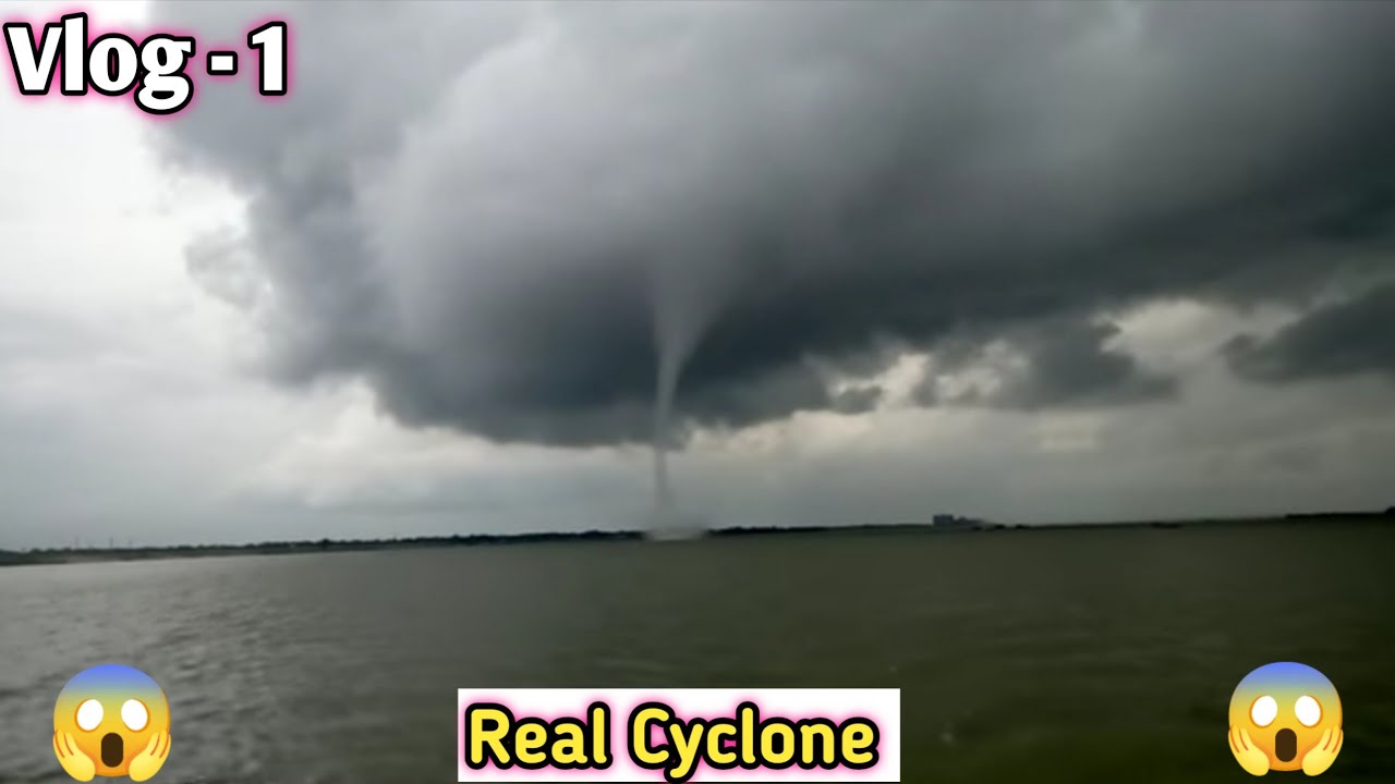 Vlog-1। Real cyclone seen by sujon. Going to Gurte, I saw the cyclone ...