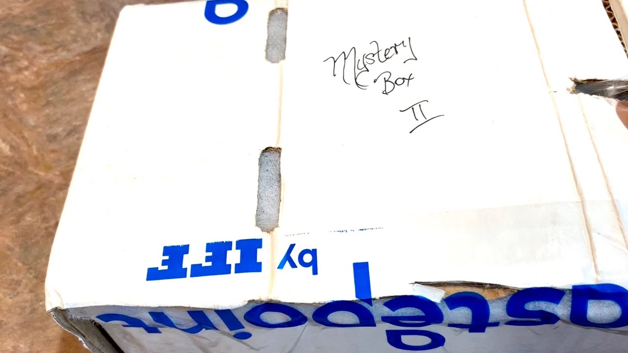 🔥THE BEST MYSTERY BOX ON EBAY! 🔥 (MYSTERY BOX MONDAY!) - YouTube