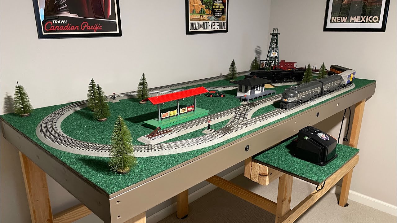 O Scale Postwar Lionel Trains Layout - YouTube